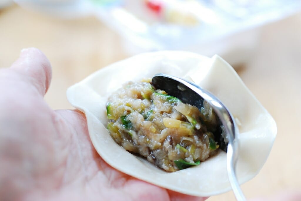 Mandu (Korean Dumplings) - Korean Bapsang