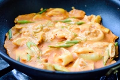 Kimchi Pancake Recipe (Kimchijeon) - Easy | Korean Bapsang