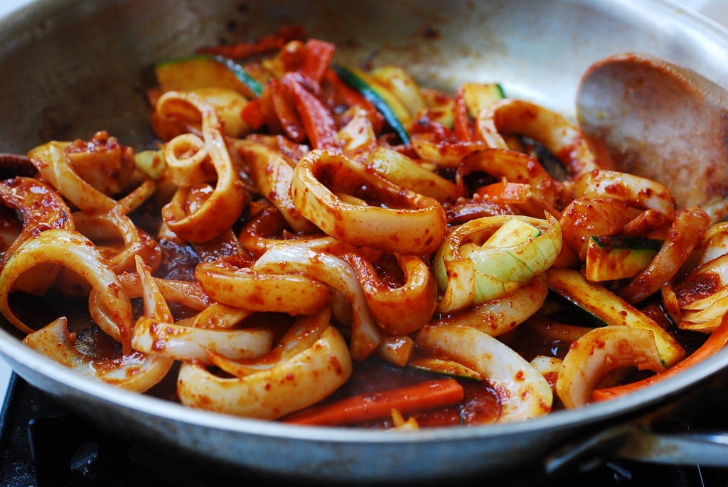 Spicy Stir-fried Squid (Ojingeo Bokkeum) - Korean Bapsang