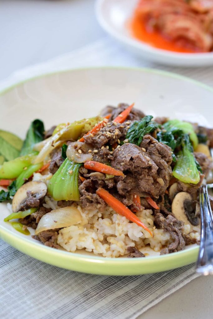 Bulgogi Deopbap (Bulgogi Rice Bowl) - Korean Bapsang