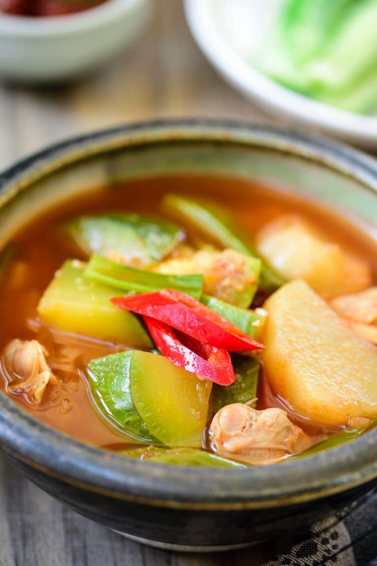Gochujang Jjigae (Korean Stew with Zucchini) - Korean Bapsang
