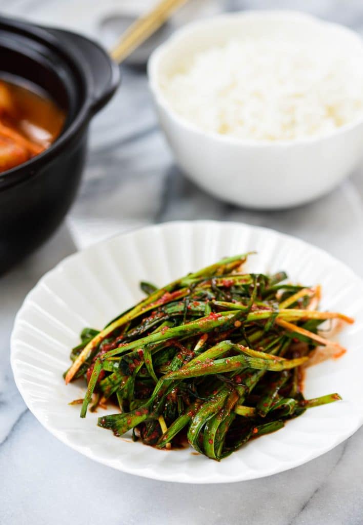 Buchu Kimchi (Garlic Chives Kimchi) - Korean Bapsang