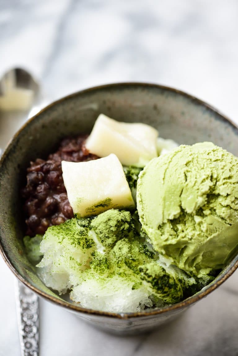 Bingsu (Shaved ice with Sweet Red Beans) - Korean Bapsang