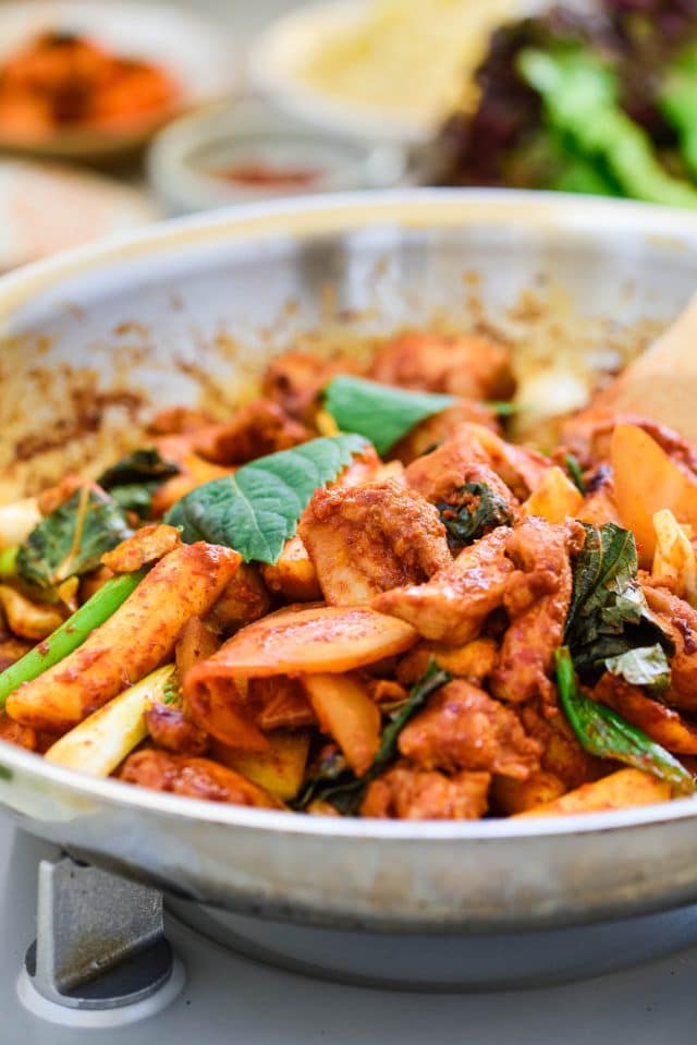 Dak Galbi (Stir-fried Spicy Chicken) - Korean Bapsang