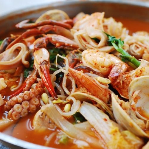 Haemul Jeongol (Spicy Seafood Hot Pot) - Korean Bapsang