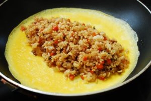 Omurice (Omelette Rice) - Korean Bapsang
