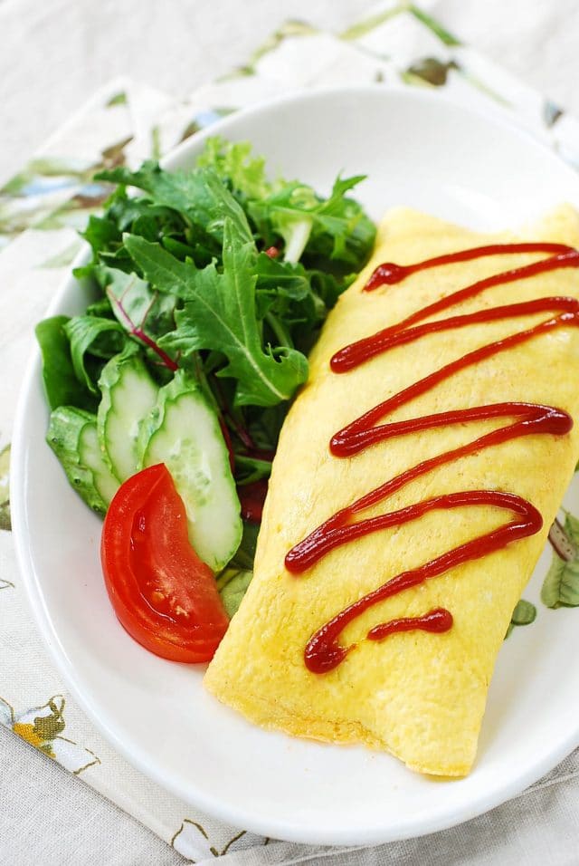 Omurice (Omelette Rice) - Korean Bapsang
