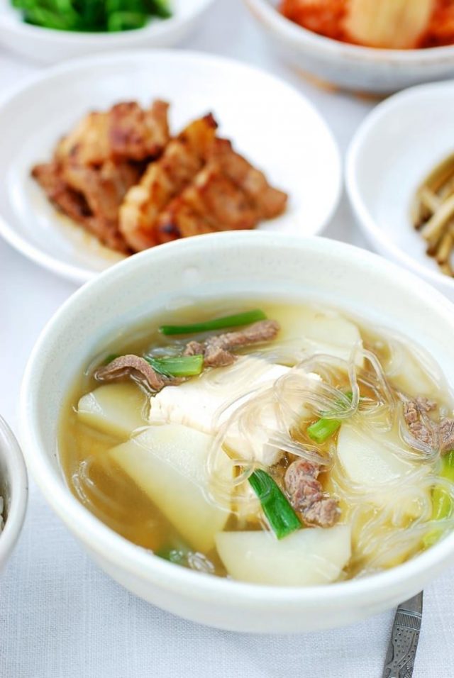 Gamjaguk (Korean Potato Soup) Recipe - Korean Bapsang