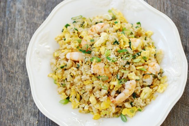 Egg Fried Rice (Gyeran Bokkeumbap) - Korean Bapsang