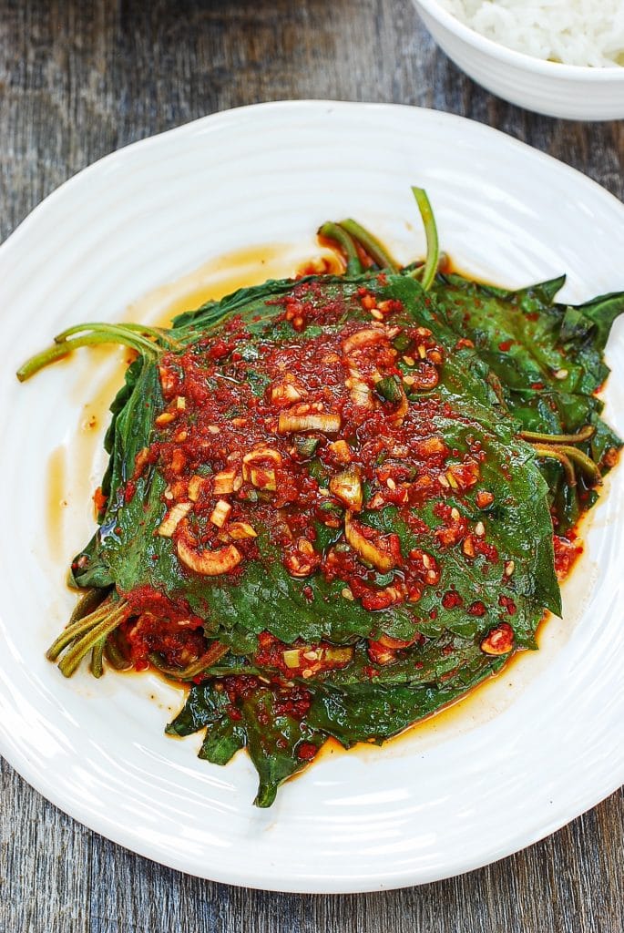 Kkaennip Jjim (Steamed Perilla Leaves) - Korean Bapsang