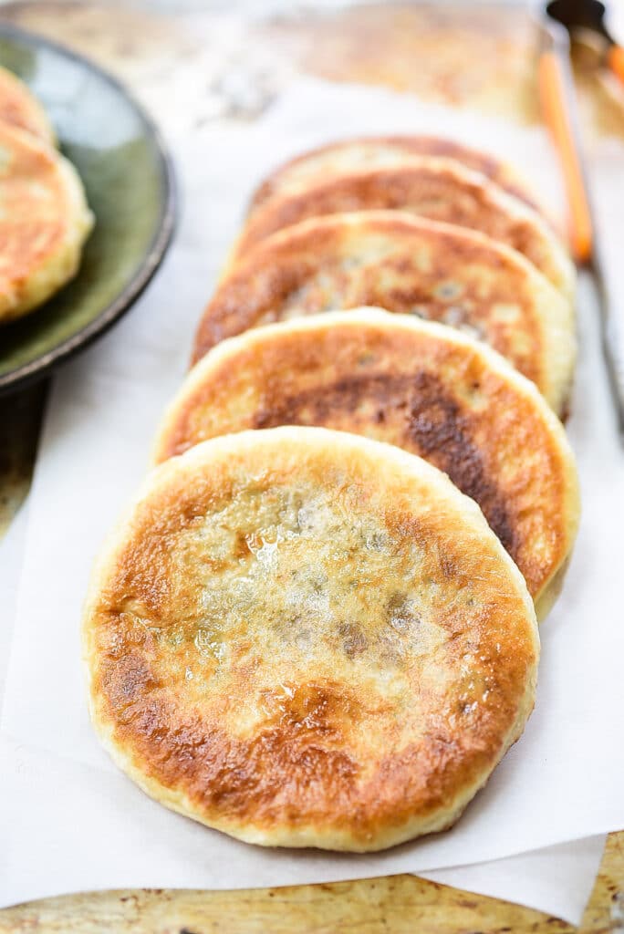 Hotteok (Korean Sweet Pancakes) - Korean Bapsang