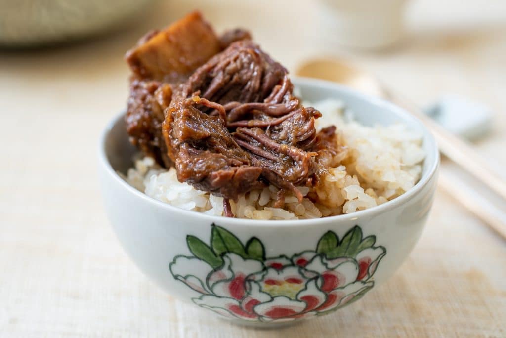 Galbijjim (Braised Beef Short Ribs) - Korean Bapsang