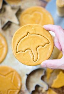 Dalgona (Korean Sponge Candy) - Korean Bapsang