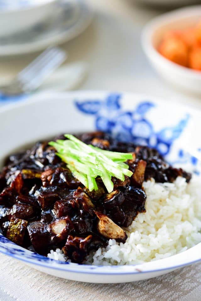 Jajangmyeon (Noodles in Black Bean Sauce) - Korean Bapsang
