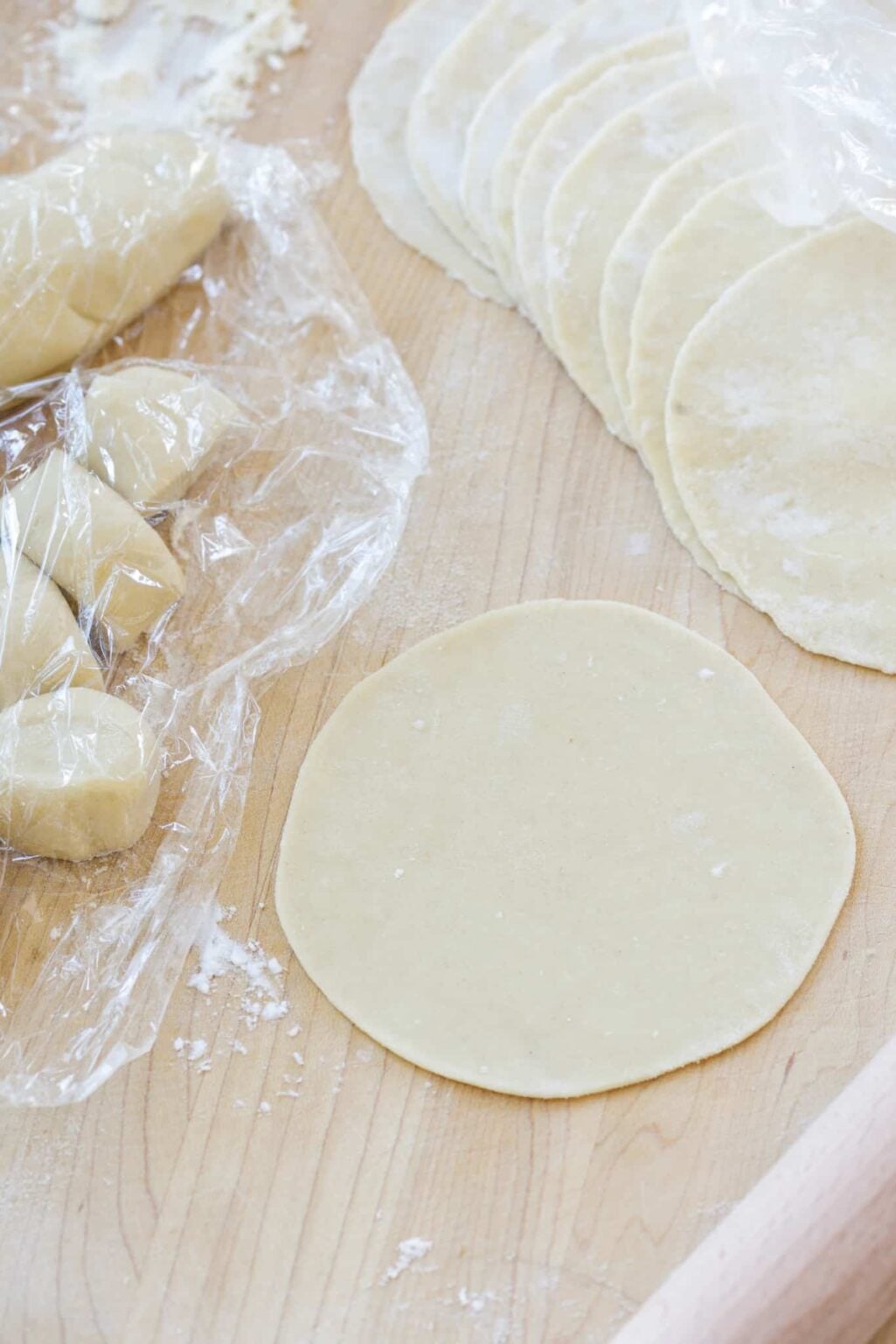 How to make dumpling wrappers - Korean Bapsang