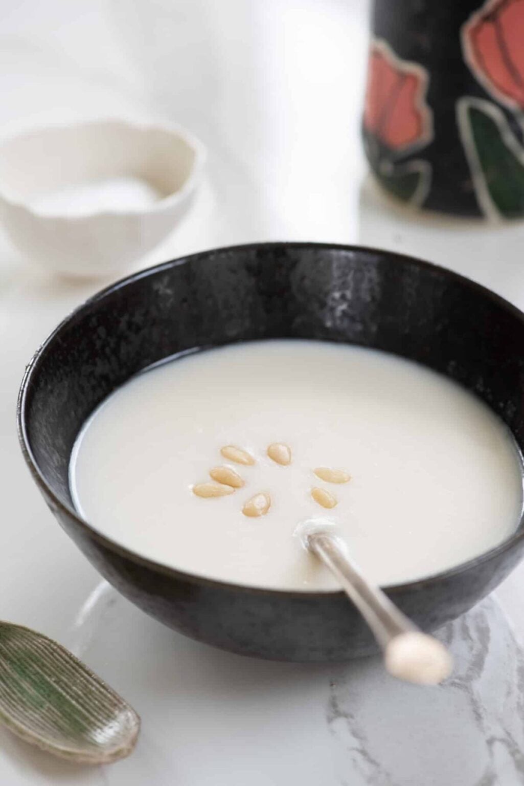 Jatjuk (Pine Nut Porridge) - Korean Bapsang